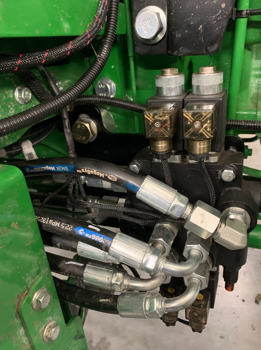 5075E ROPS Rear Remote Valve Installation